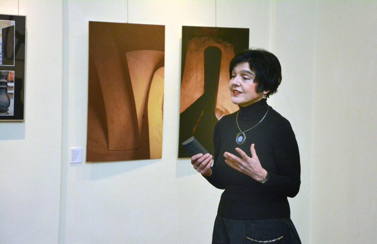 Foto ze zahájení výstavy Jak se dělá zázrak - Oficiální stránky Muzeum ...